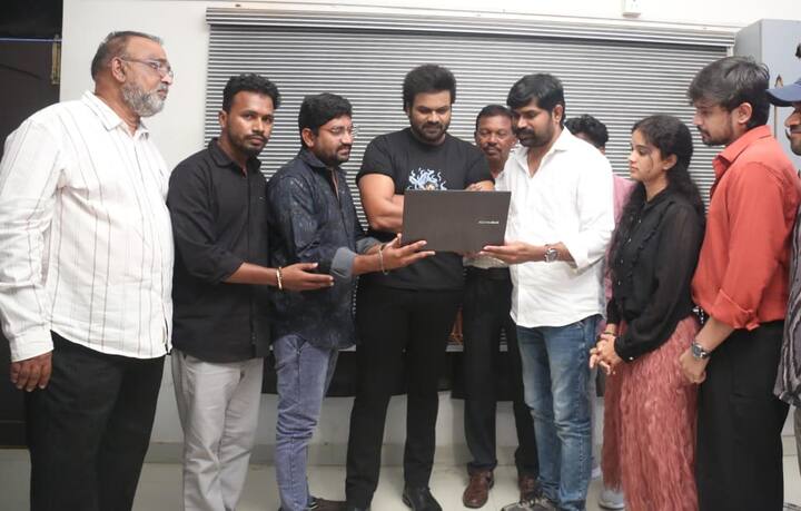 మంచు మనోజ్ విడుదల చేసిన 'ఓ చెలియా' పాట... నువ్వే చెప్పు చిరుగాలి ...